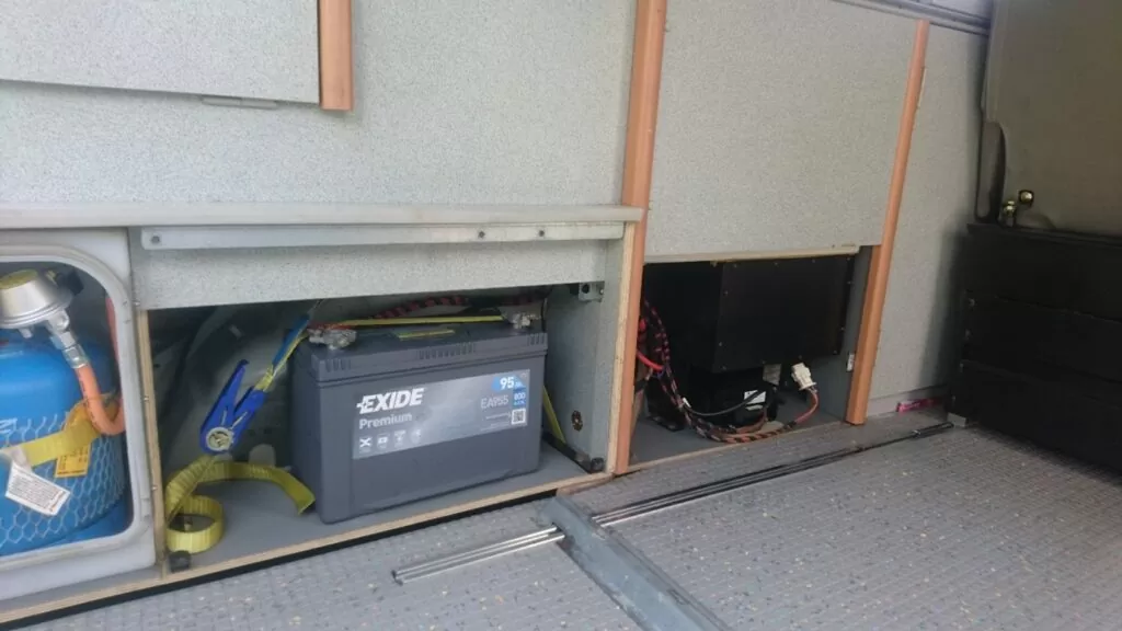 Elegantes Welche Batterie Vw T4 25 Tdi Bild